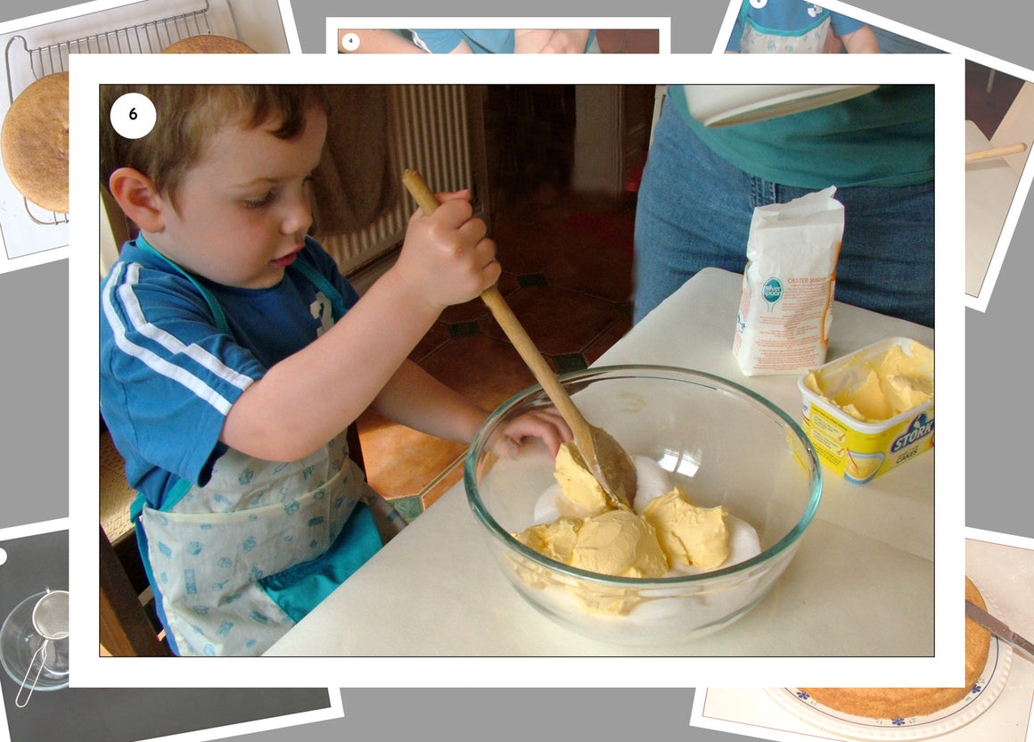 Early Years: Baking Day Photo Pack – Tiger Moon